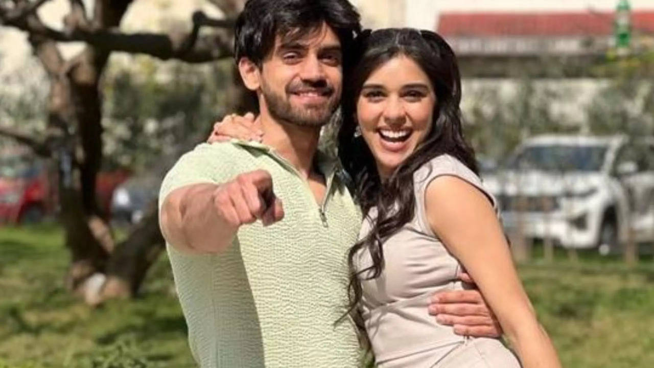 Avinash Mishra-Eisha Singh Are Back In Mumbai As They Wrap Up Shoot Of Their Upcoming Music ...
