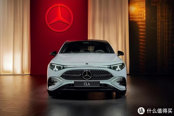25万起的奔驰电车来了？800伏超充+850km续航，全新奔驰CLA发布