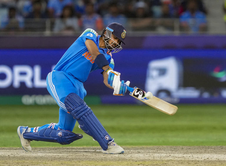 Axar Patel named Delhi Capitals Captain for IPL 2025