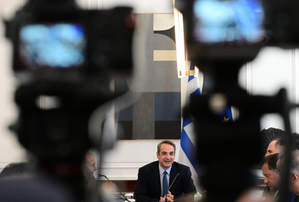 «Γκάζι» από την κυβέρνηση: Αυτές είναι οι 25 μεταρρυθμίσεις μέχρι το ...