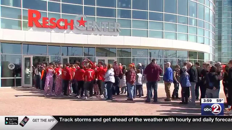 WIAA State Girls Basketball Tournament kicks off with strong showings ...