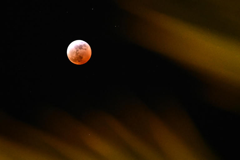 Total lunar eclipse March 2025: Best photos of the "Blood Worm Moon"