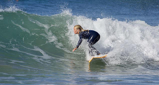 Mail Sport Extreme: After making a splash in Nazare, Tiree's Larg ...