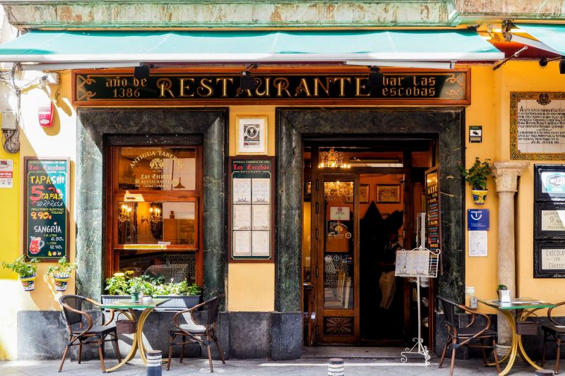 Tiene más de 600 años y es la taberna más antigua de España: dónde ...