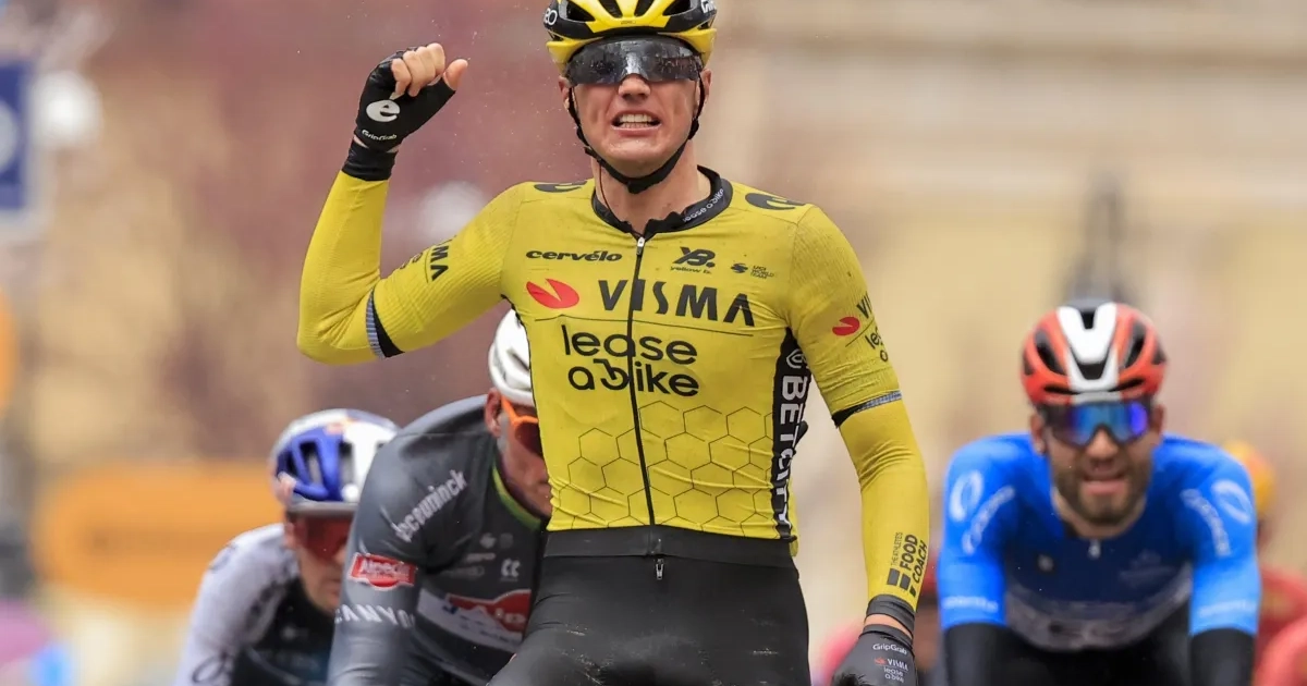 🎥 "Inmiddels voel ik me weer goed": Olav Kooij klopt Mathieu van der Poel