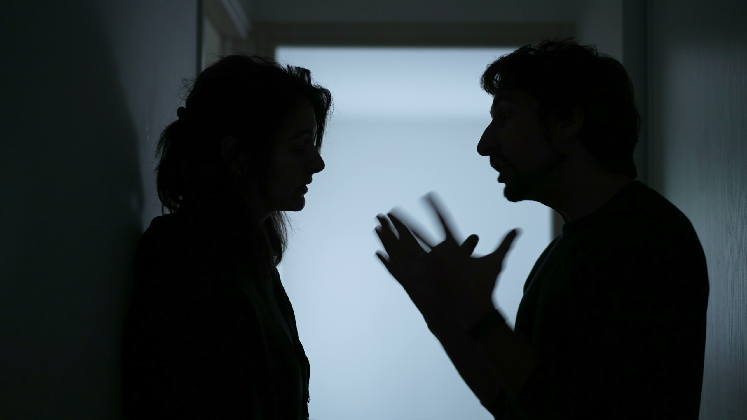 Signs you have overcontrolling parents (and how to deal with them as an ...