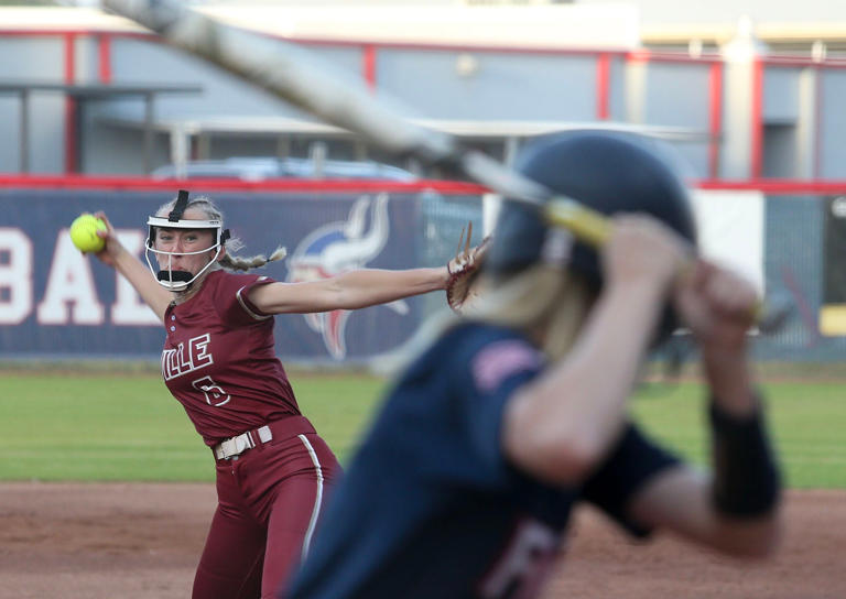District champs FWB, Niceville softball sitting pretty ahead of FHSAA ...