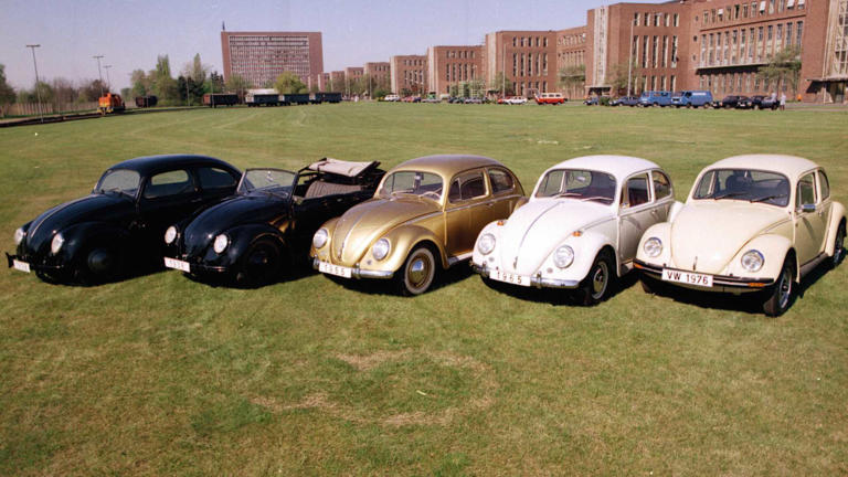 10 Controversial Cars That Ended Up As Cult Classics