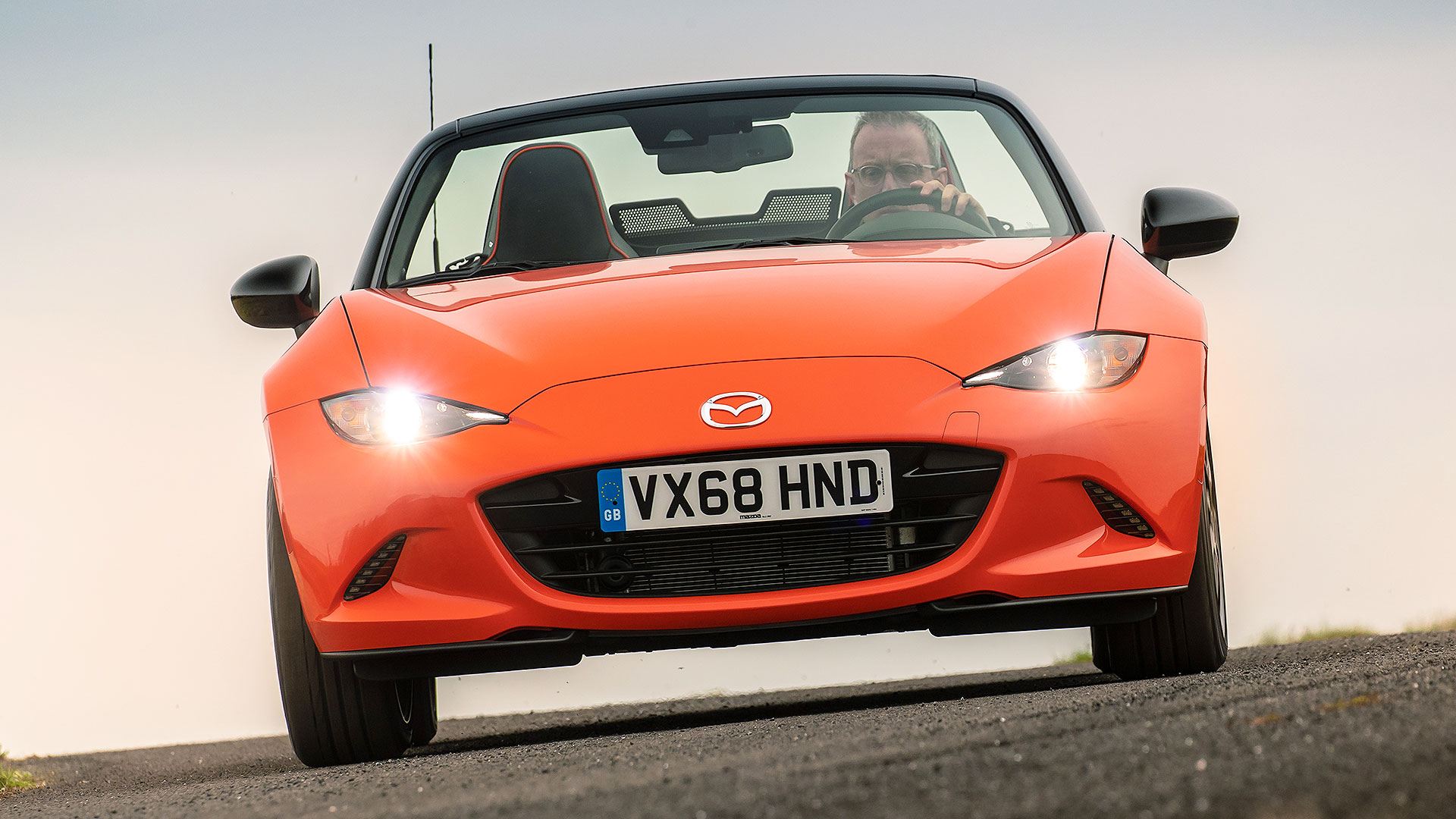 25 glorious cars for corners