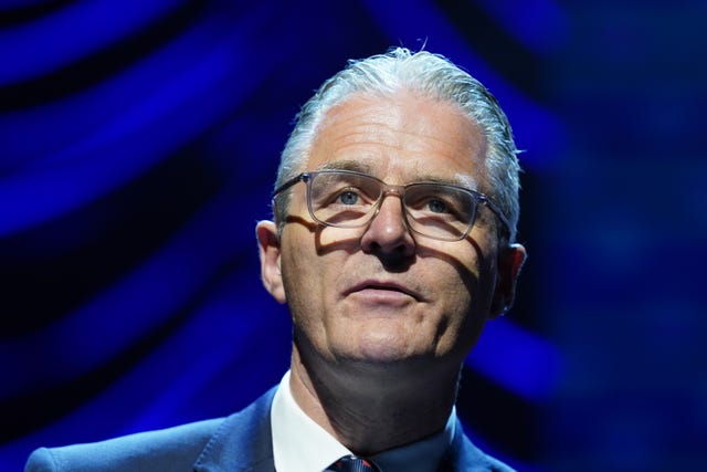 Gordon Lyons commits to attending GAA match amid criticism