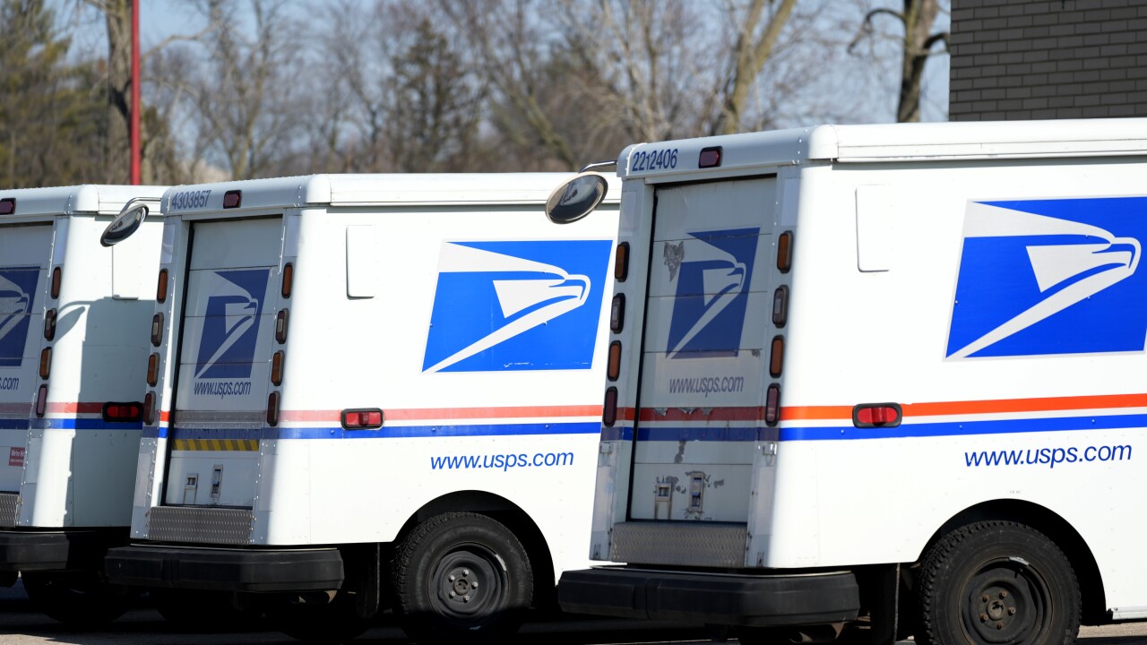 USPS to slash 10,000 jobs as outgoing postmaster general partners with DOGE