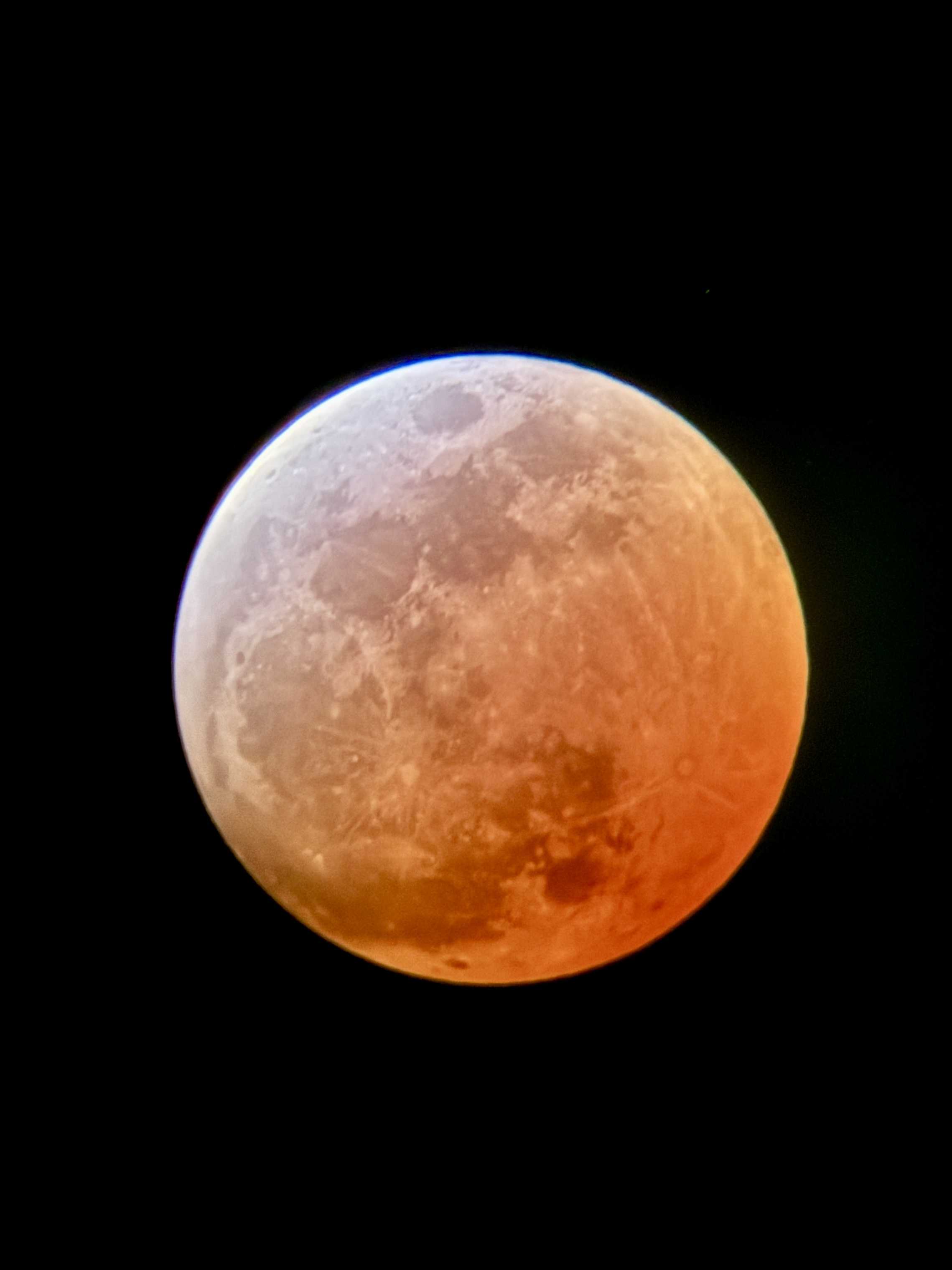 WATCH: Viewers share total lunar eclipse photos as 'blood moon' fills ...
