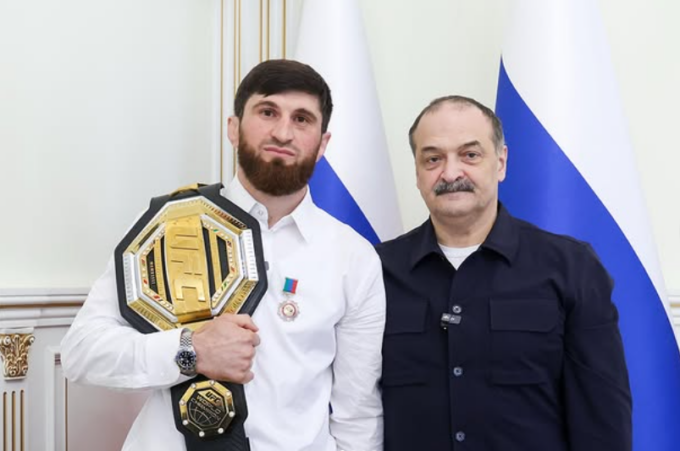 O cara! Ankalaev recebe maior honraria do Daguestão após vitória sobre ...