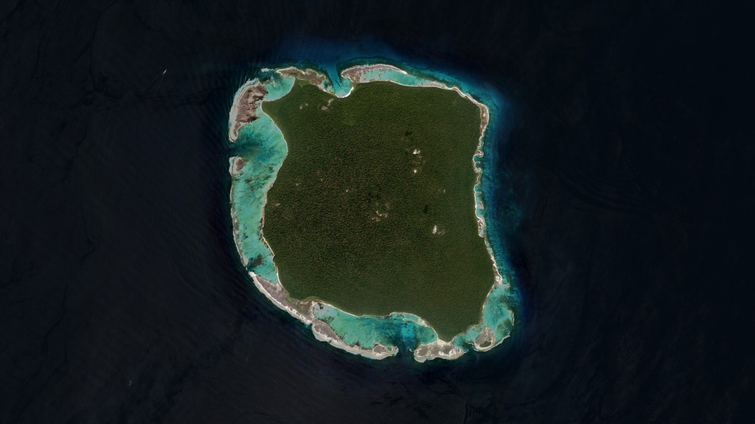 The Most Dangerous Islands On the Globe Where It’s Not Safe For Humans