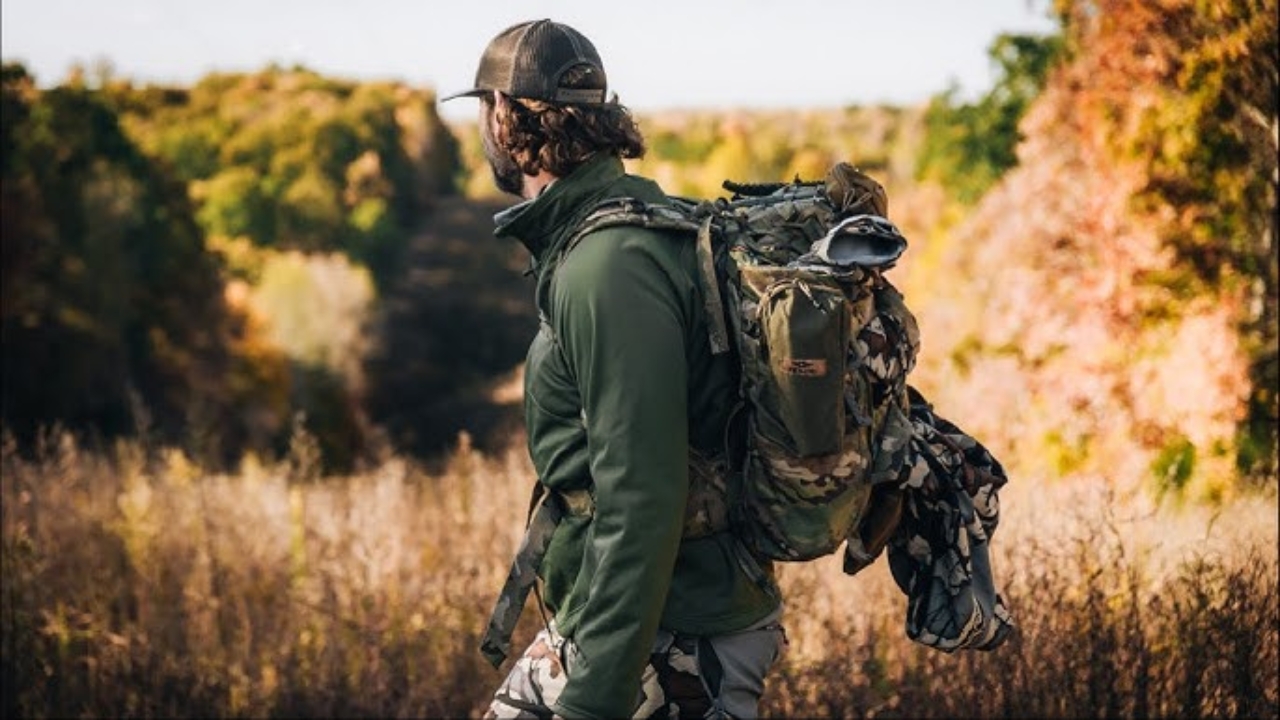 10 Essential Pieces of Gear for a Successful Deer Hunt