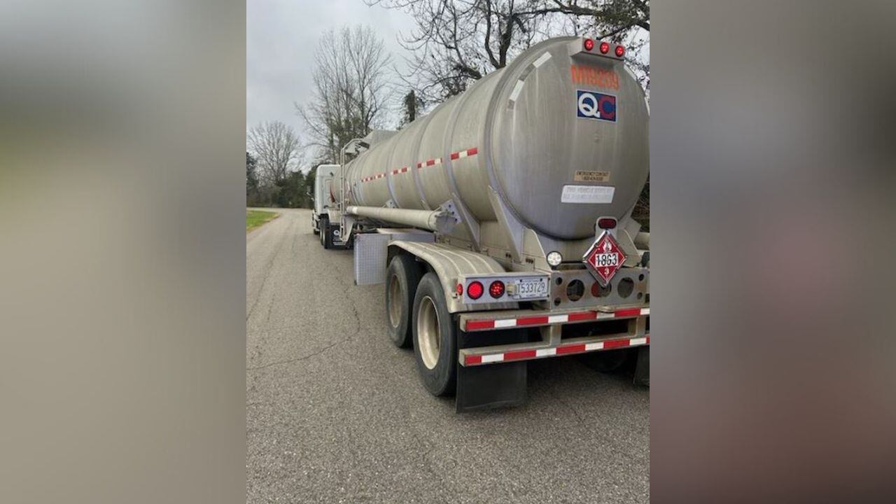 Truck driver accused of deliberately dumping jet fuel in Moundville to ...