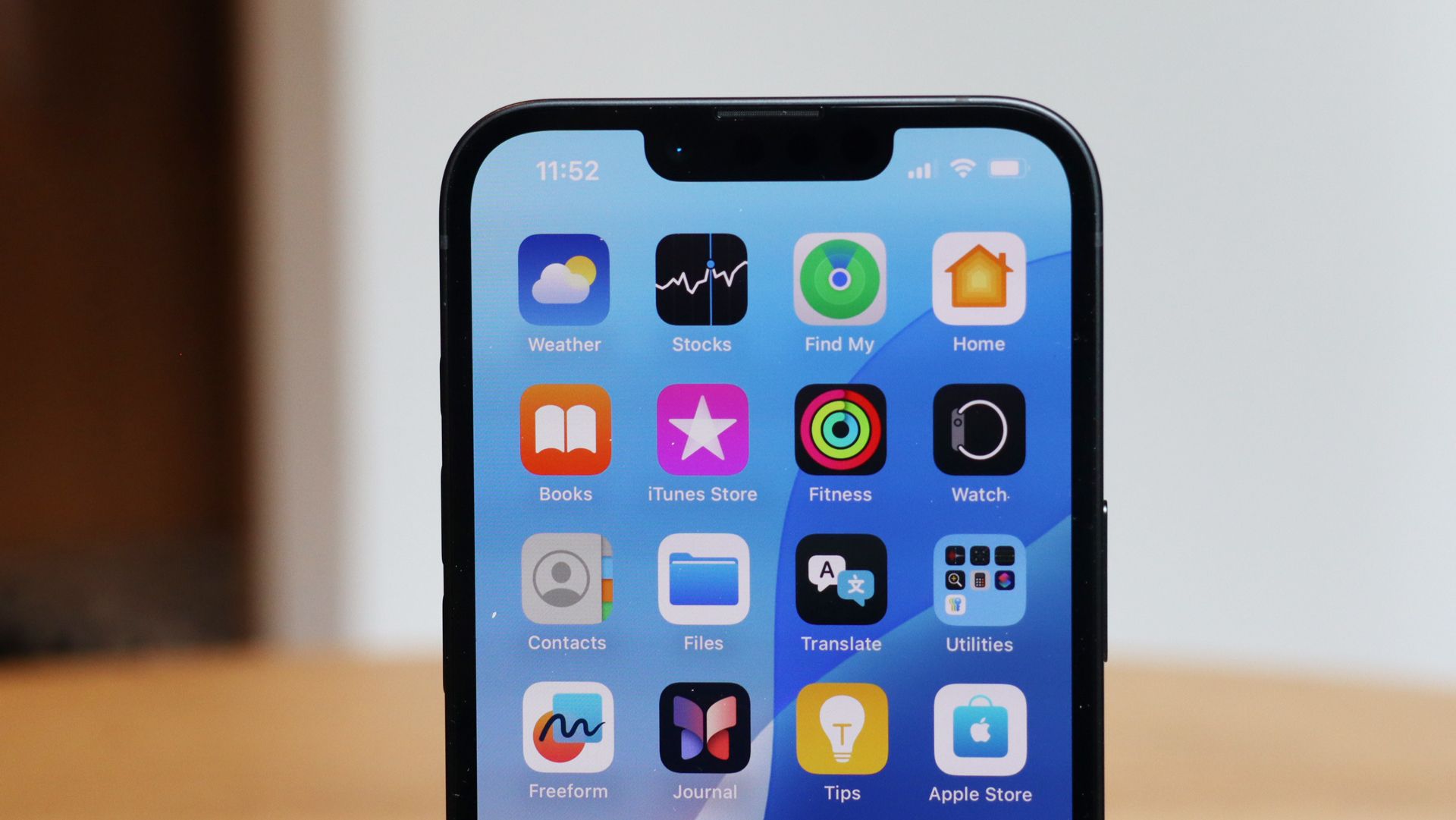 Some iPhone 16e owners are reporting Bluetooth audio issues that could ...