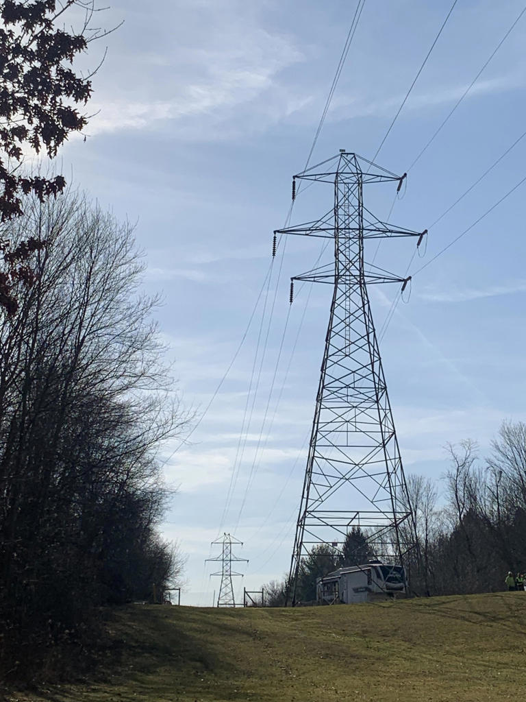 Pilot dies in Mogadore Reservoir helicopter crash Friday morning: What ...