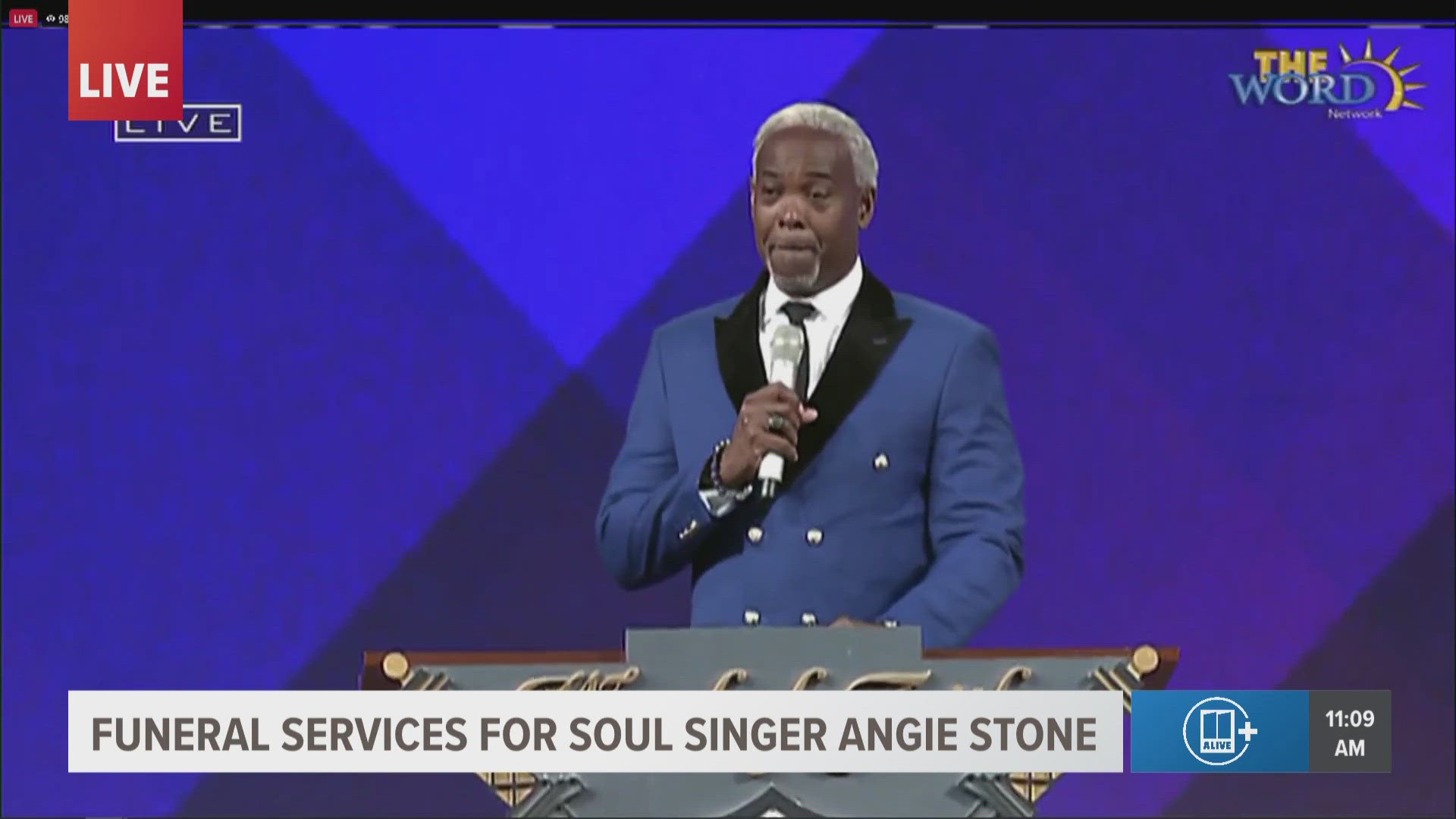 Opening prayer for R&B singer Angie Stone