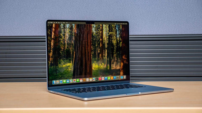 I Want Apple to Bring This MacBook Pro Feature to the MacBook Air
