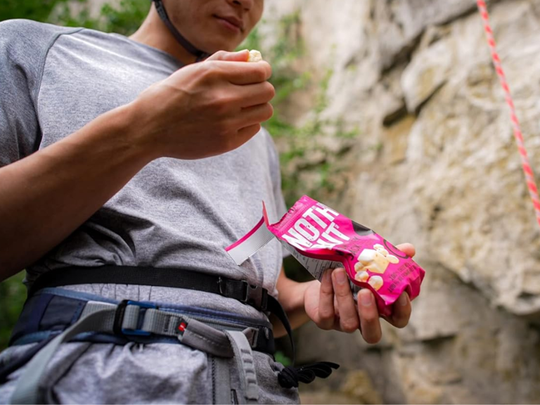 Healthy snacks that are shelf-stable and Canadian