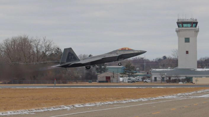 F-22 Pilots Compete for Revived Mitchell Trophy Air Race, with a Focus ...