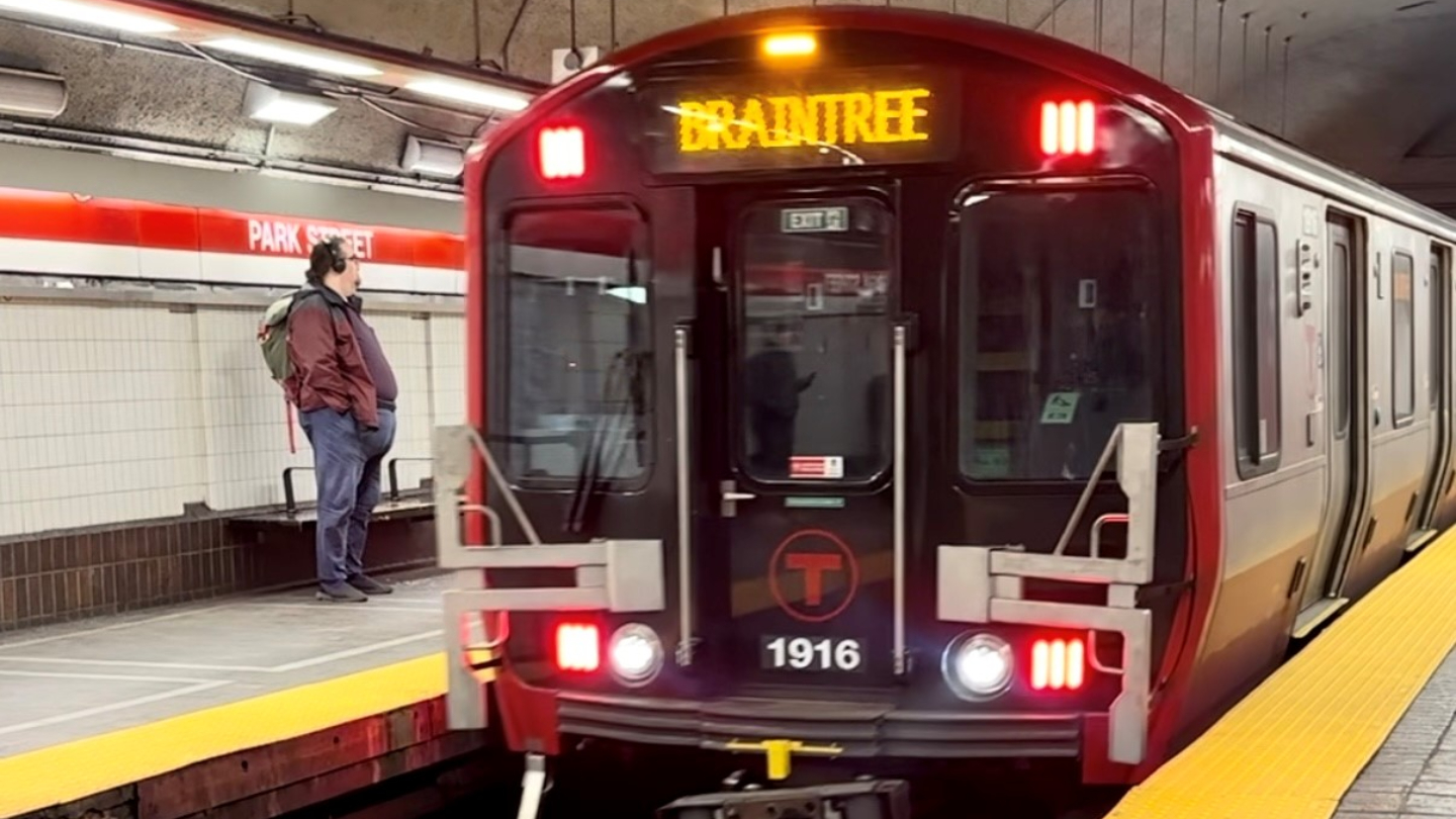 Full speed ahead: Red Line trains running at 50 mph for first time in ...