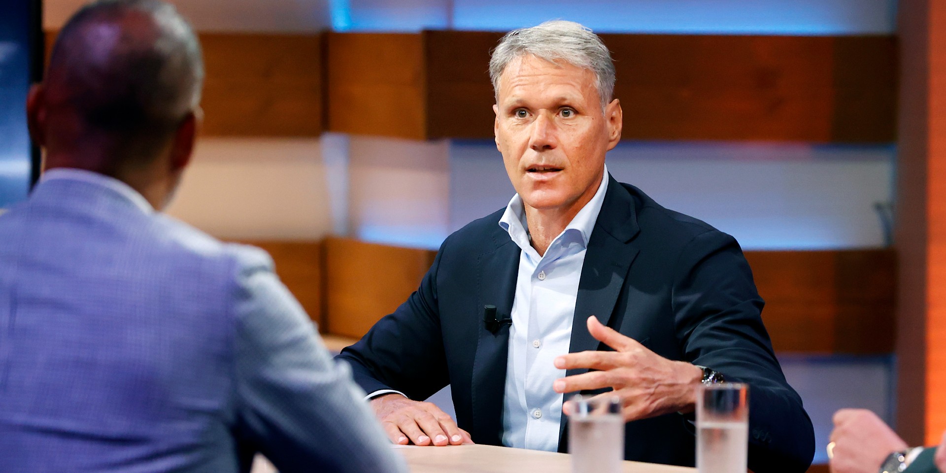 Van Basten genadeloos voor viervoudig wereldkampioen: 'Zijn gaan tennissen'