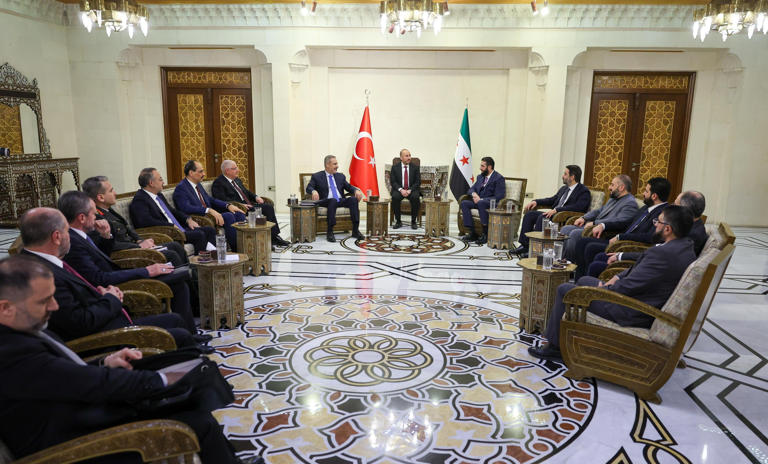 Turkish foreign minister and spy chief meet Al Shara in Syria