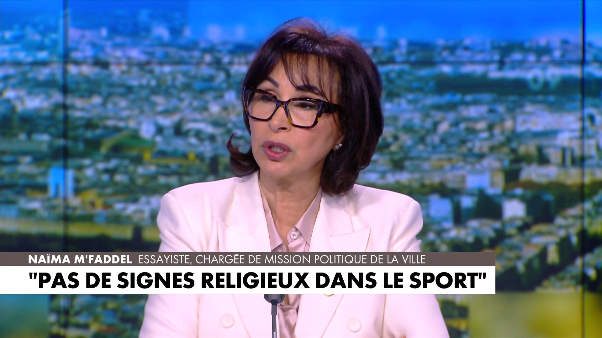 Naïma M’Faddel : «Le sport ne peut pas souffrir des demandes d ...