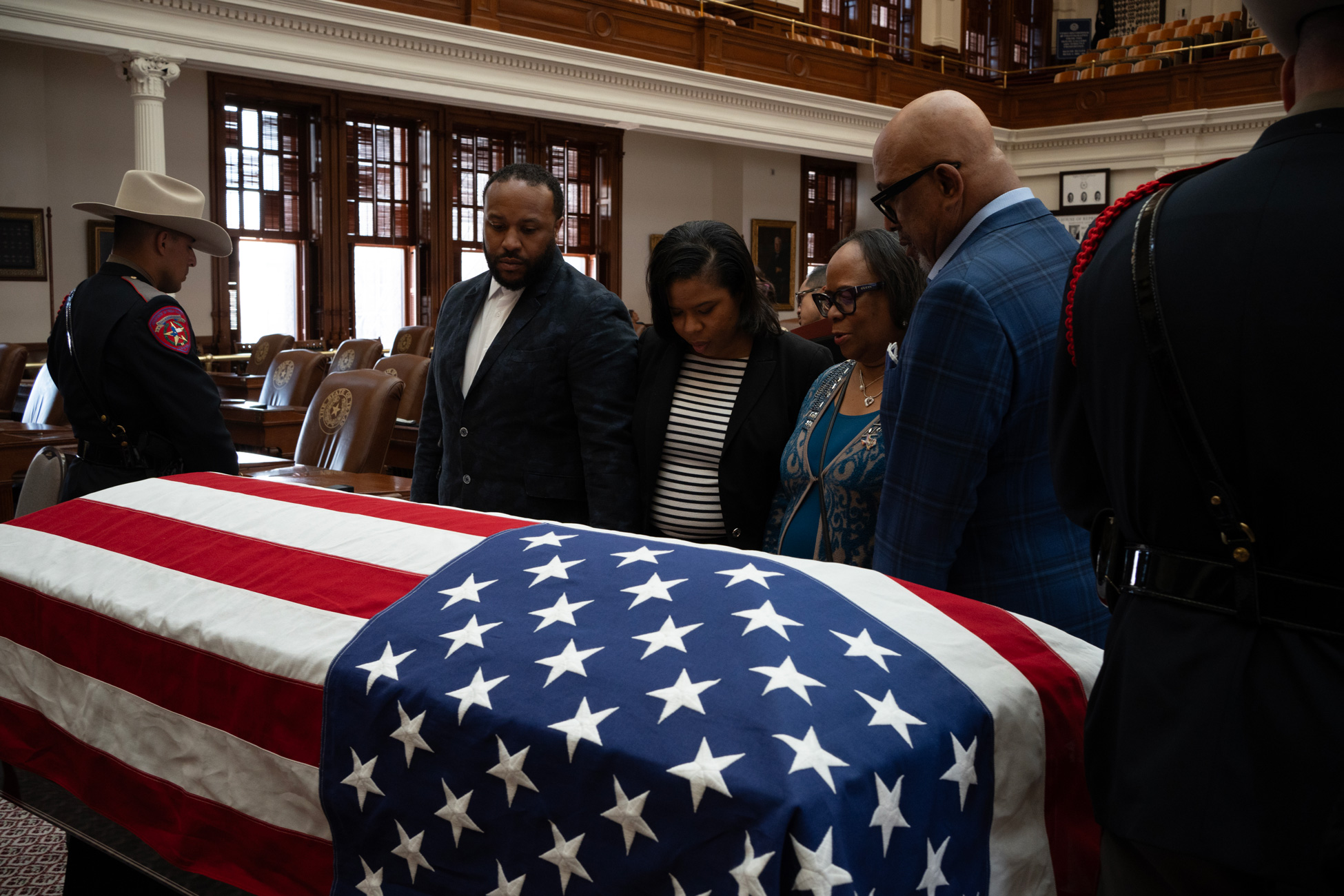 Abbott sets Nov. 4 special election for CD-18 seat left vacant by death ...