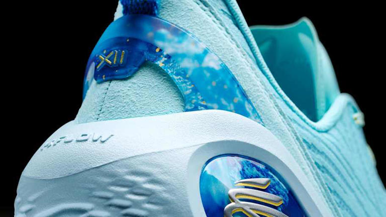 Steph Curry Hits 4,000 3-Pointers & Celebrates Birthday in Curry 12 ...