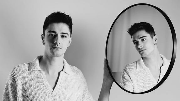 Axel Marbeuf (Star Academy) le coeur brisé sur deux nouvelles chansons ...