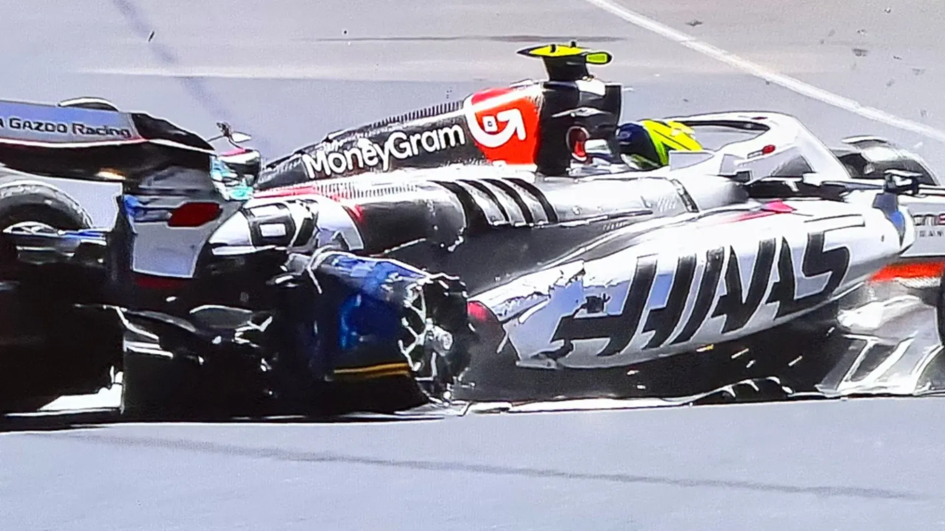 Premier accident de l'année en F1 : les photos du crash d'Oliver Bearman