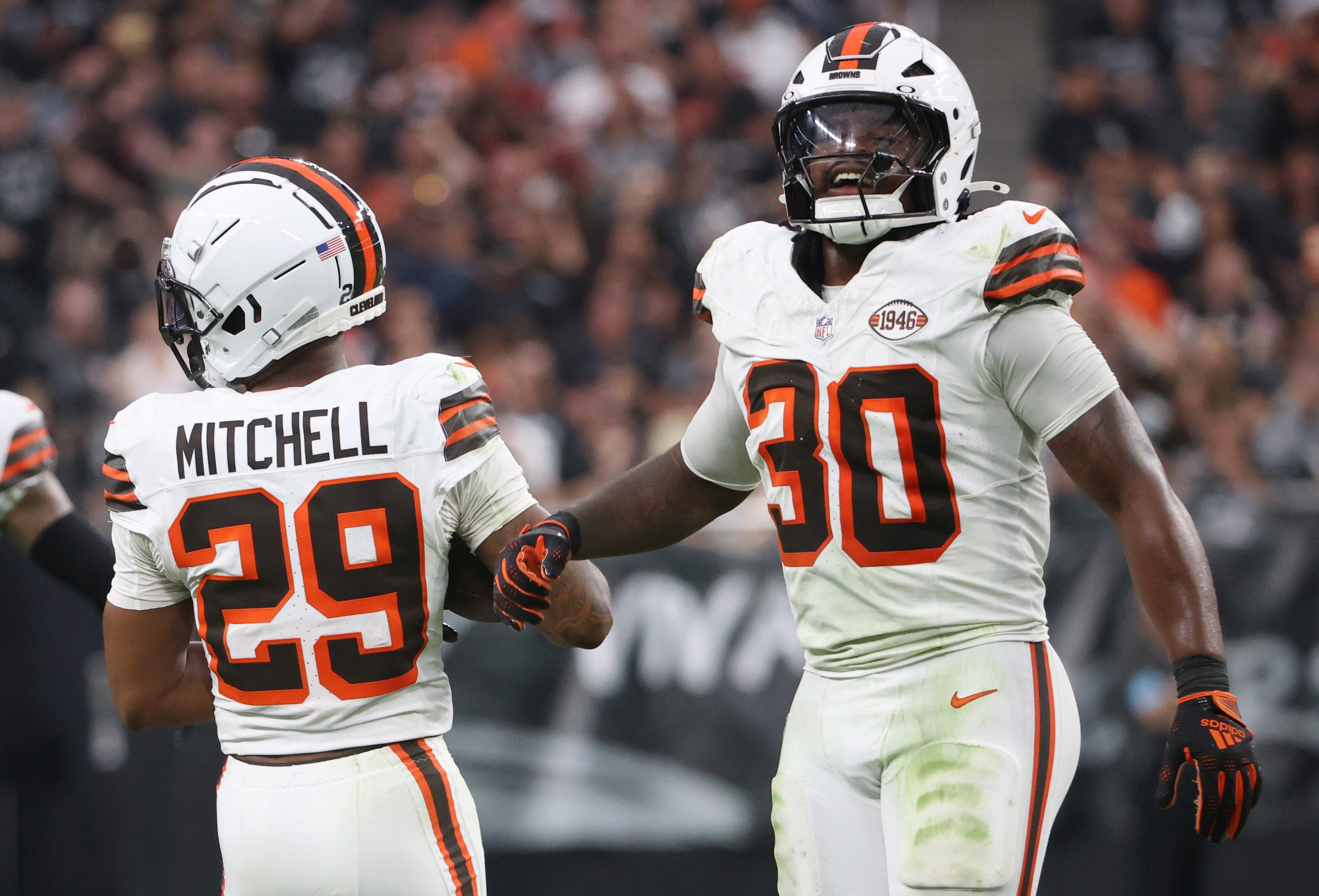 Browns: Devin Bush contract extension details revealed