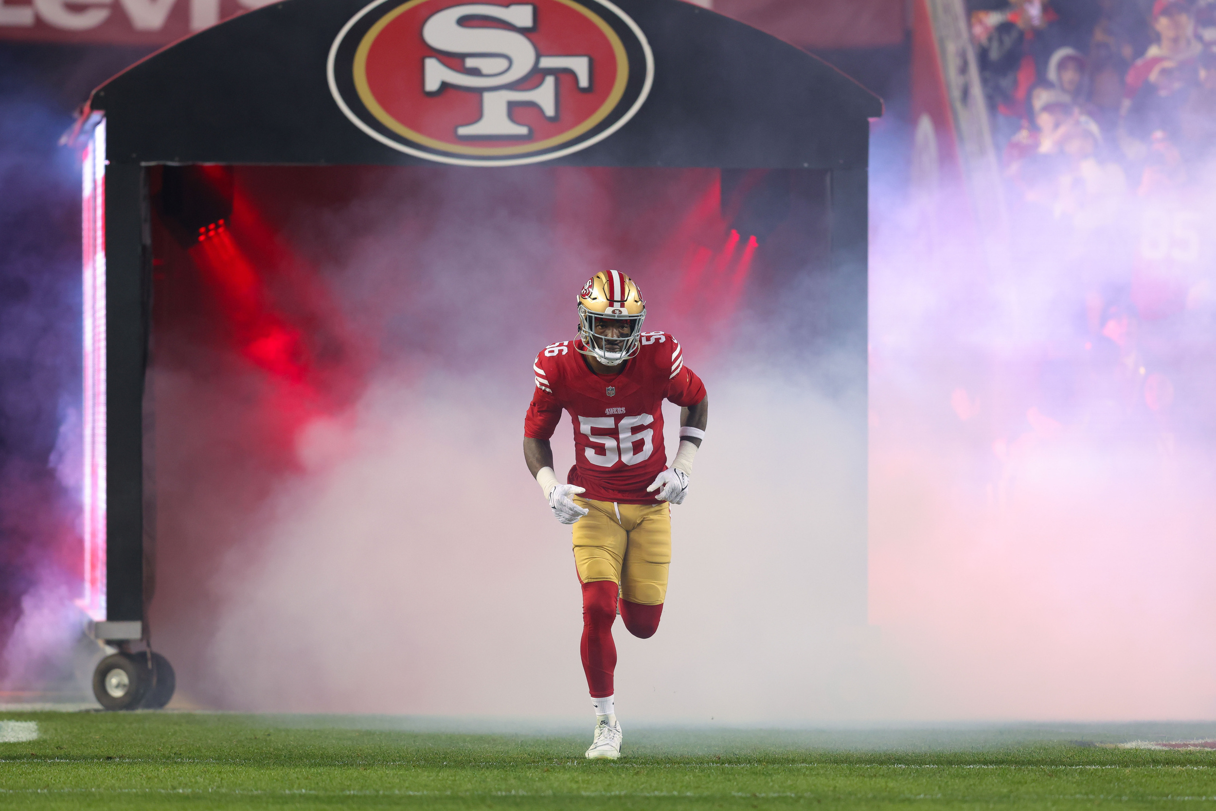 Falcons fans should temper expectations for Leonard Floyd