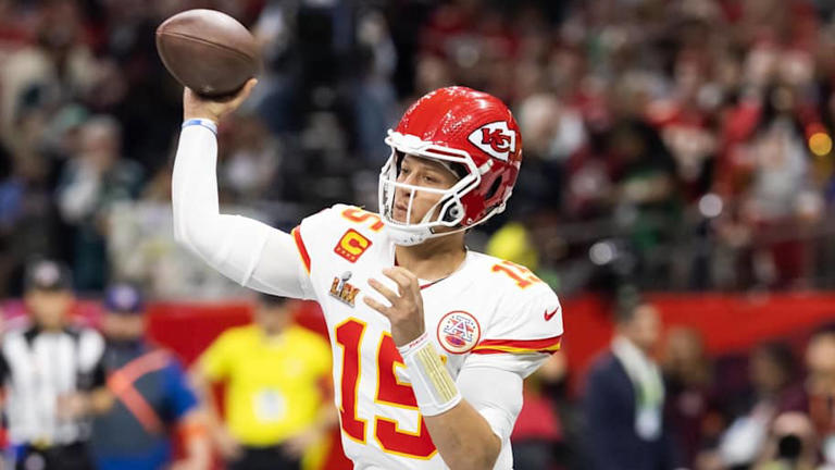 Chiefs 7-Round Mock Draft Features Big Trade to Help KC