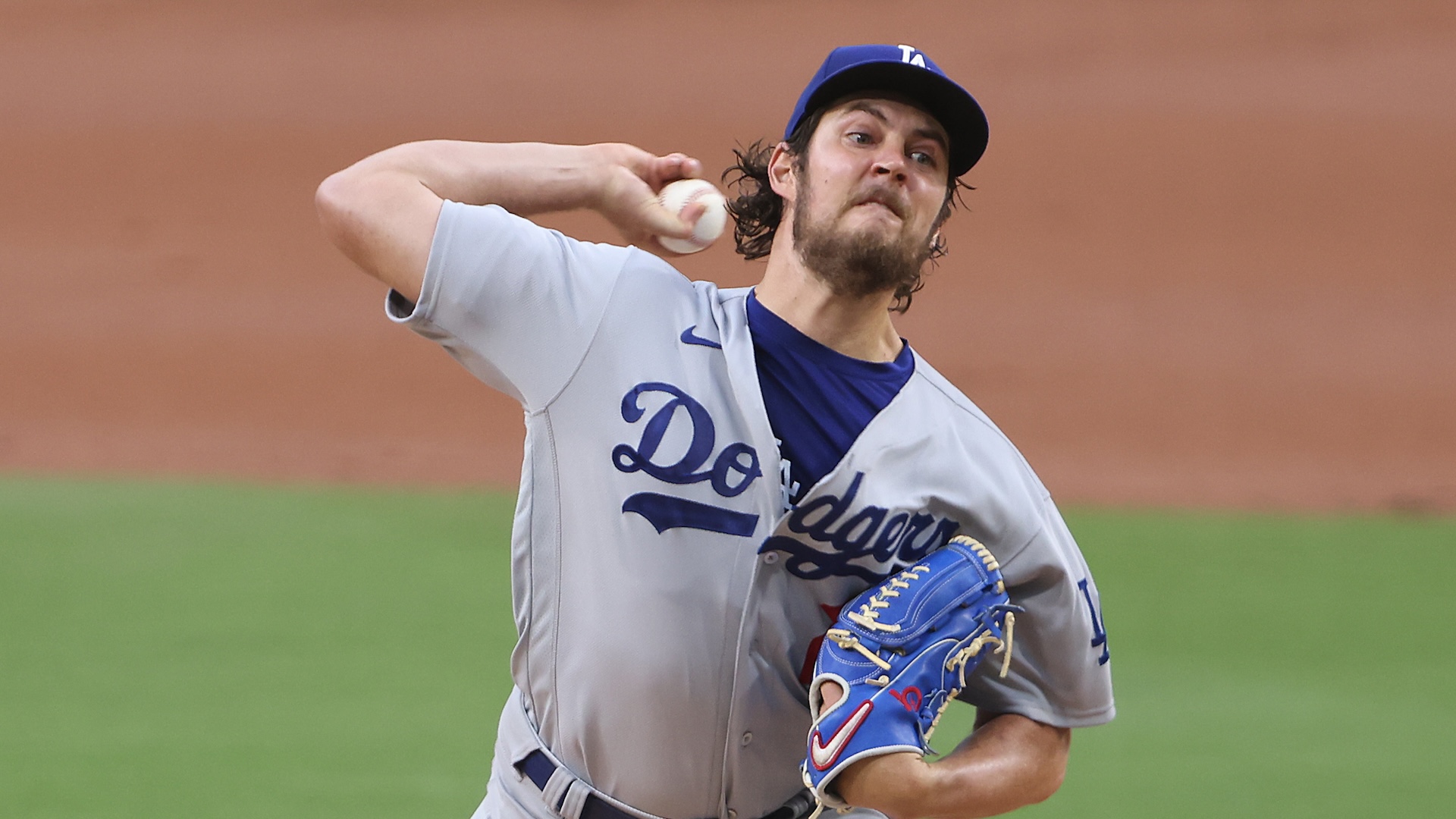 Yankees Make Final Call on Controversial Former Cy Young Winner: Report