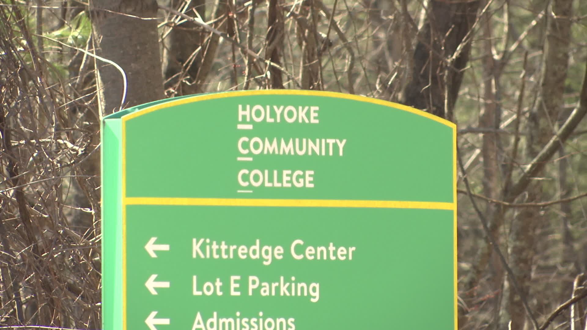 HCC students transform bus into mobile home, classroom