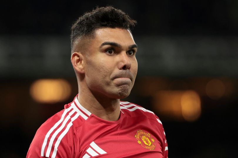 Casemiro sends wordless Manchester United message in Bruno Fernandes hint