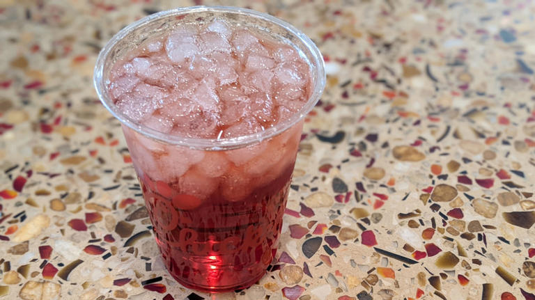 12 Facts About Pure Maple Syrup You Should Know