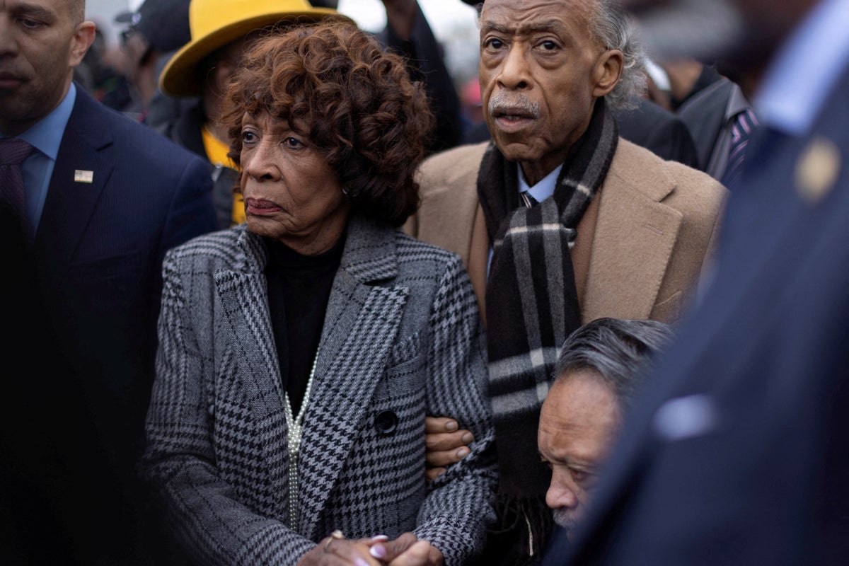 Elon Musk issues ominous message to Rep. Maxine Waters after Melania ...