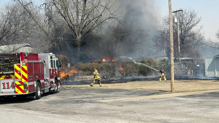 Tulsa Firefighters contain hotspot near Red Fork Church, powerlines ...