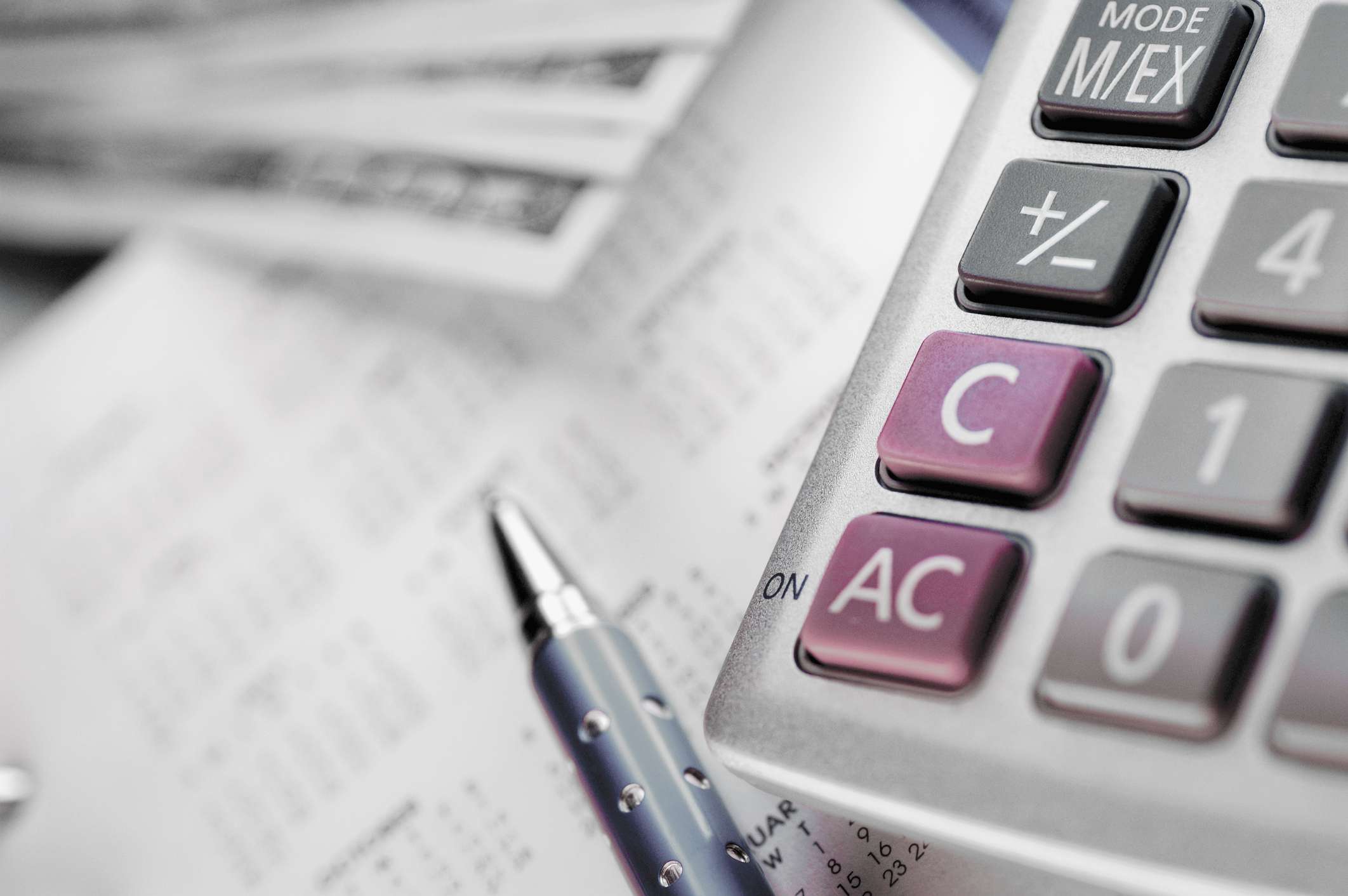 How Do You Calculate Net Debt Using Excel?