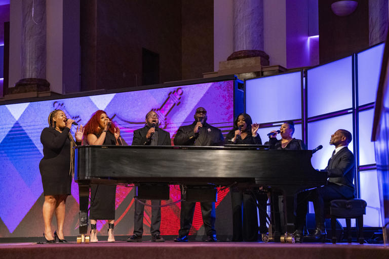 Memorial service held for Grammy-nominated R&B singer Angie Stone