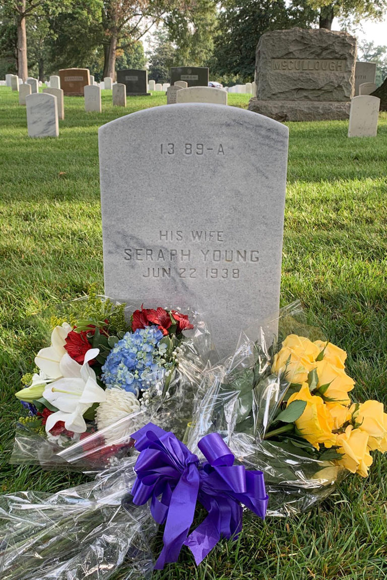 White House pulled women from Arlington graves list. Utah Lt. Gov ...