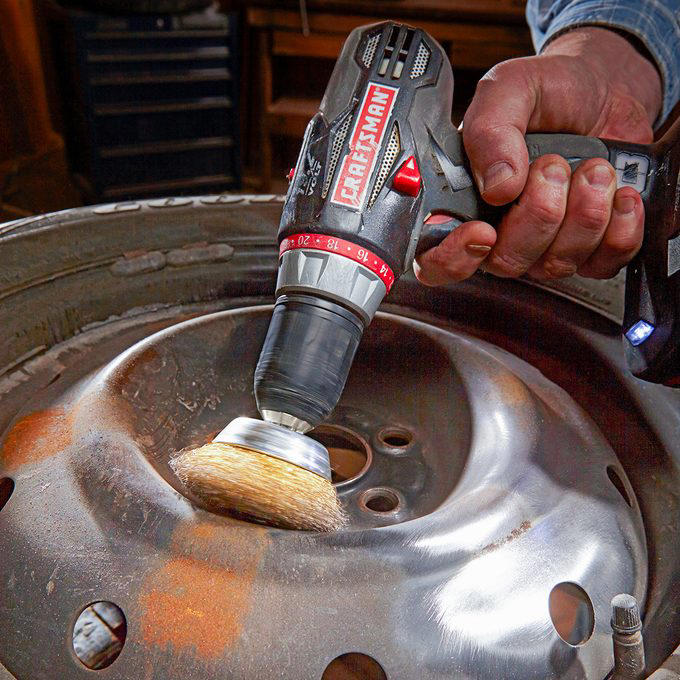 13 Tips for DIY Car Detailing