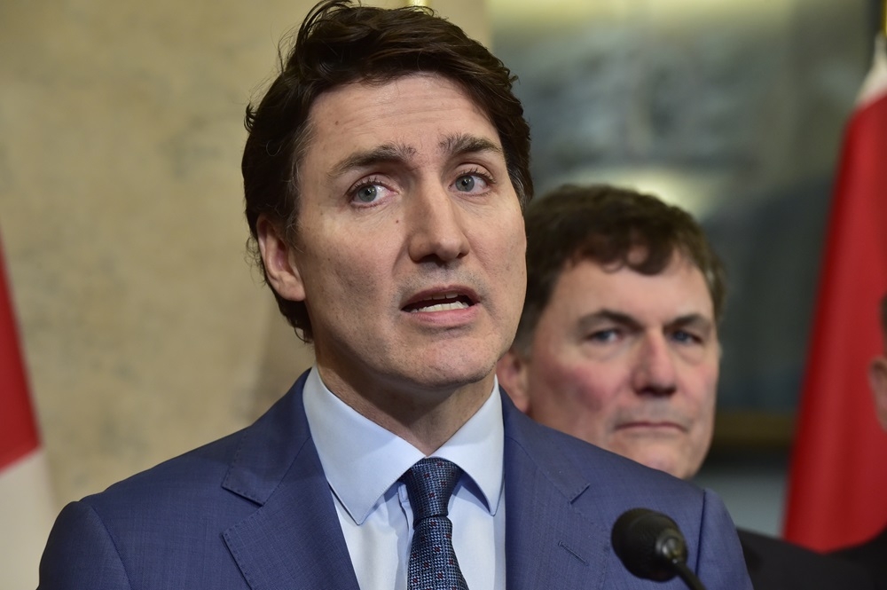 Government Archives could pay Justin Trudeau up to $2M for personal papers