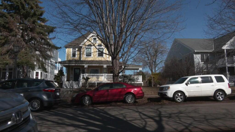 Federal focus on deportation worries those who help Minnesota's refugees