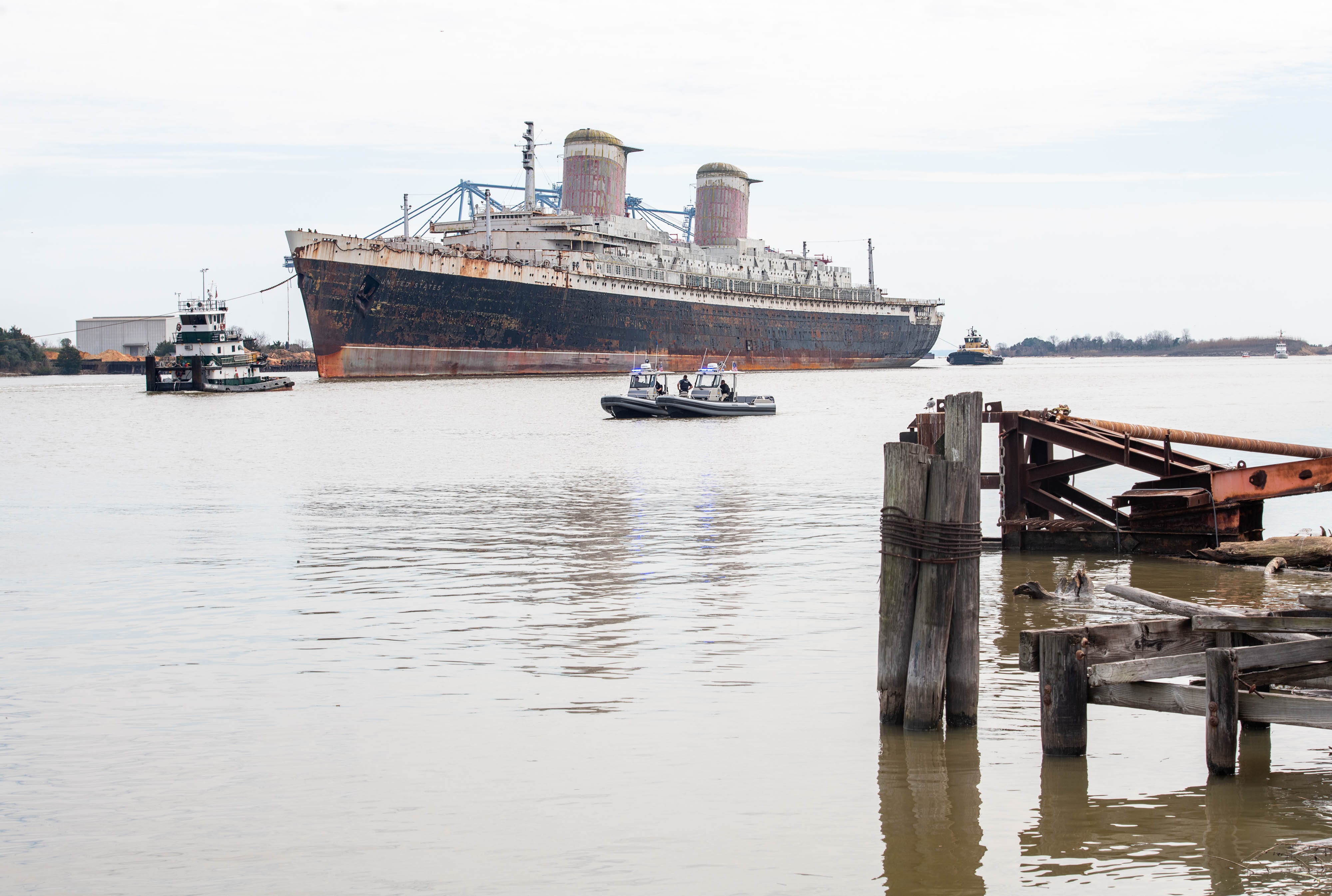 NY group appeals to Trump to stop SS United States from being sunk